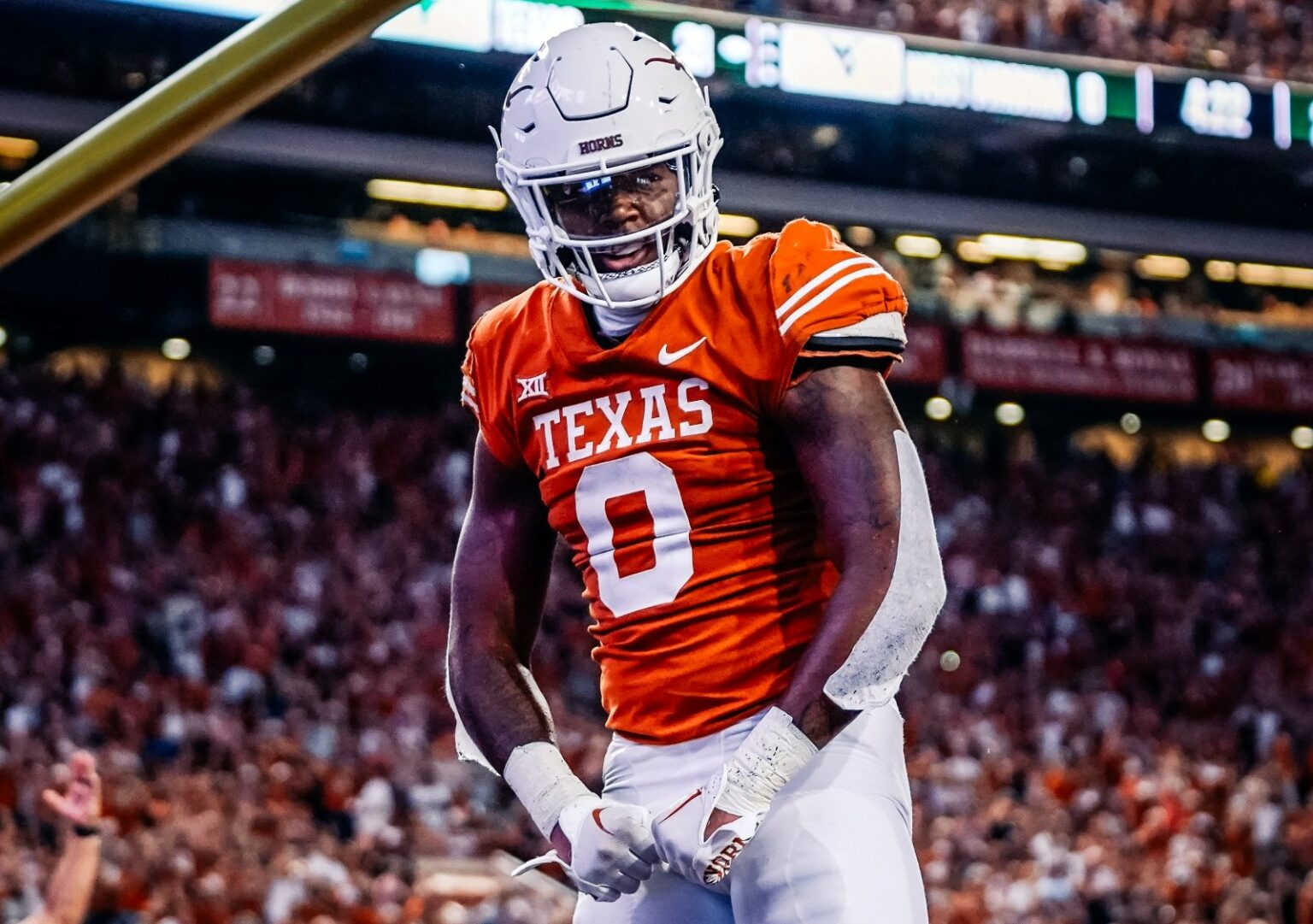 Ja’Tavion Sanders Draft Profile, Scouting Report, NFL Combine Results ...